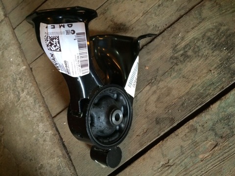 MR519400 Опора двигателя задняя Mitsubishi | Запчасти на DRIVE2