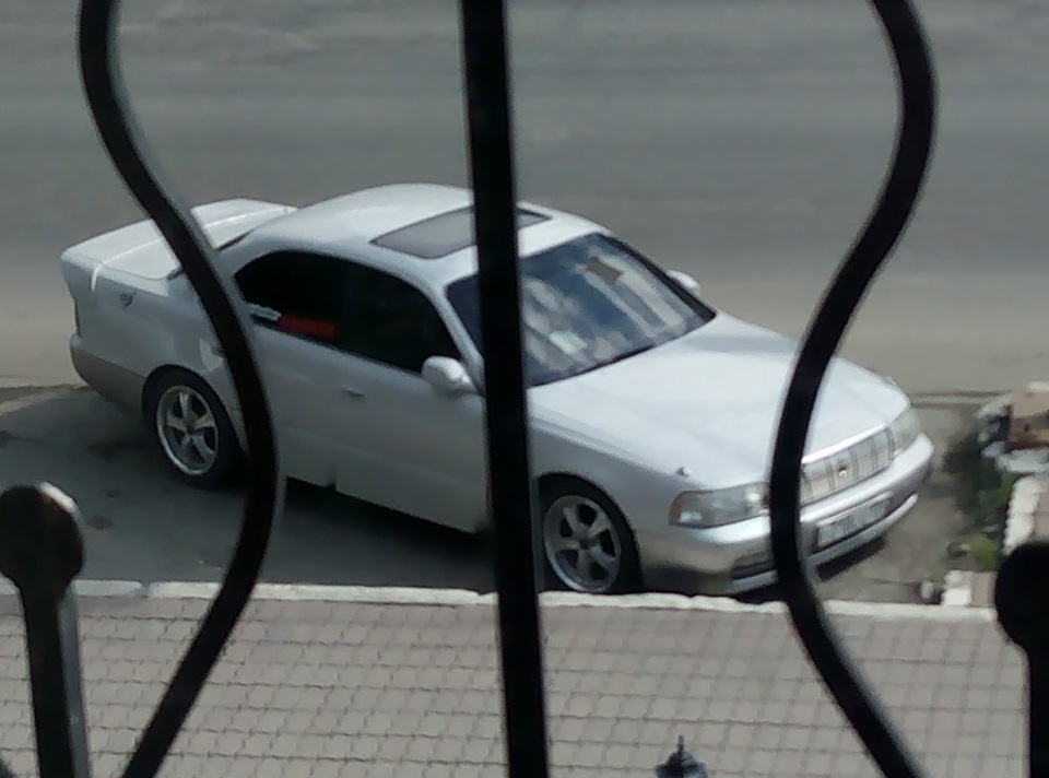 Красивая)) — Toyota Crown Majesta (S140), 4 л, 1992 года | фотография | DRIVE2