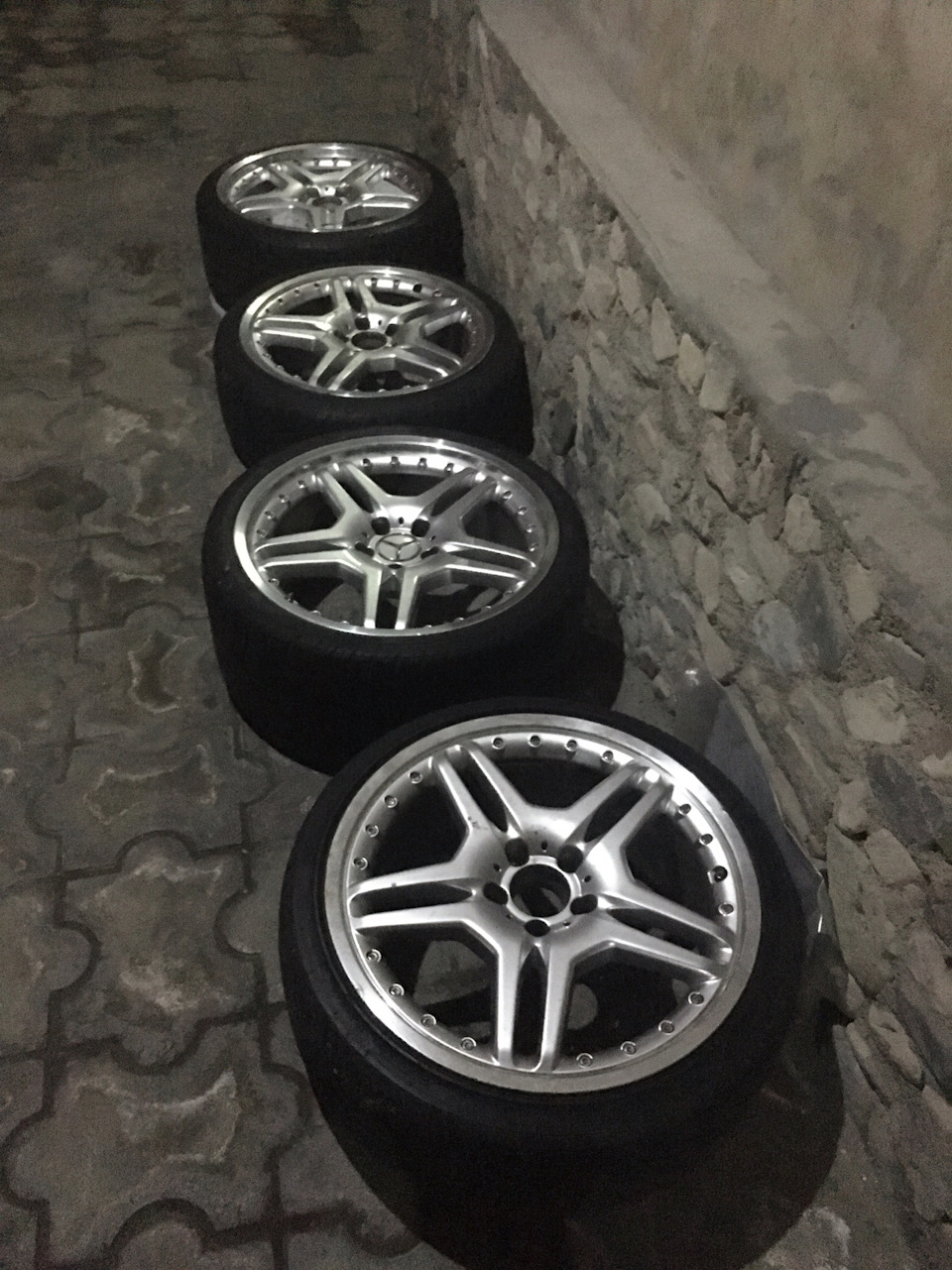 Покупка дисков R19 — Mercedes-Benz E 55 AMG (W210), 5,5 л, 2002 года ...