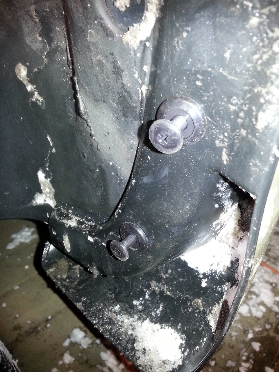 Брызговики(родные клипсы) — Toyota Highlander (XU20), 2,4 л, 2002 года ...