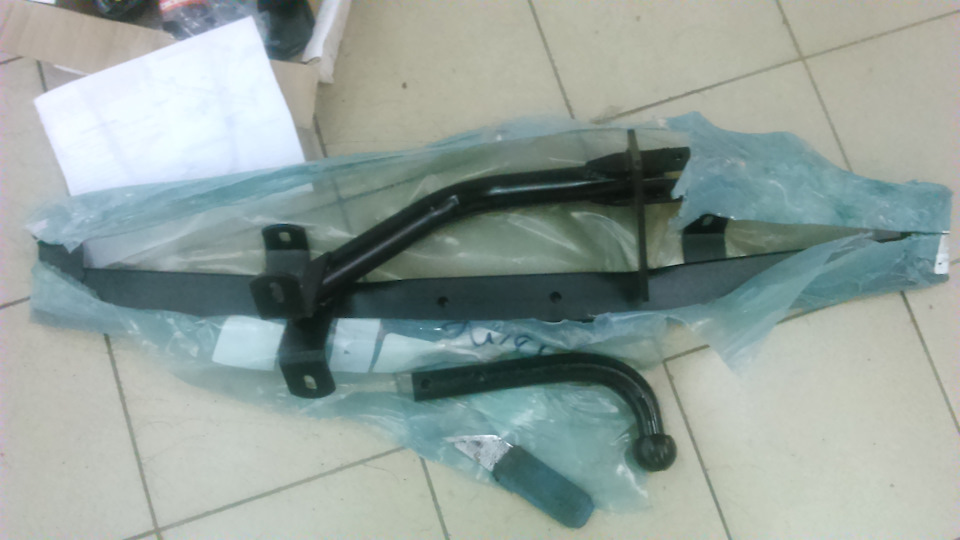 Установка фаркопа Bosal — Chevrolet Niva, 1,7 л, 2006 года | аксессуары ...