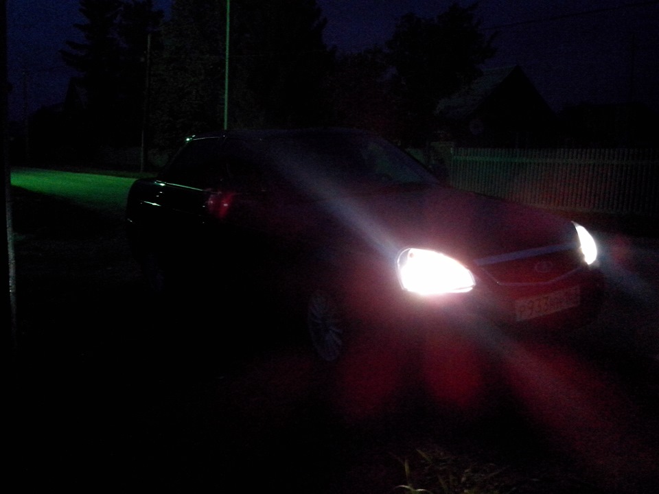 Псевдоксенон в ближний свет! — Lada Приора седан, 1,6 л, 2011 года ...