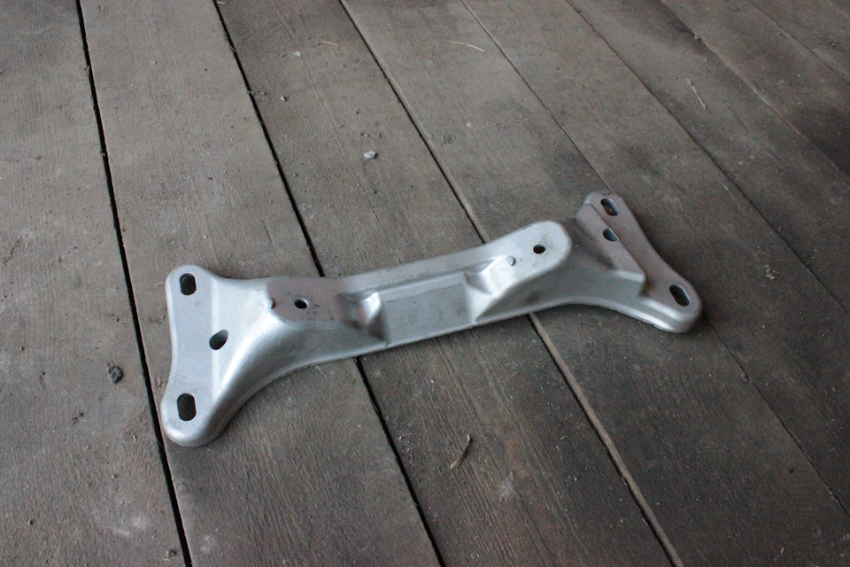 22316769911 Опорная балка коробки передач BMW | Запчасти на DRIVE2