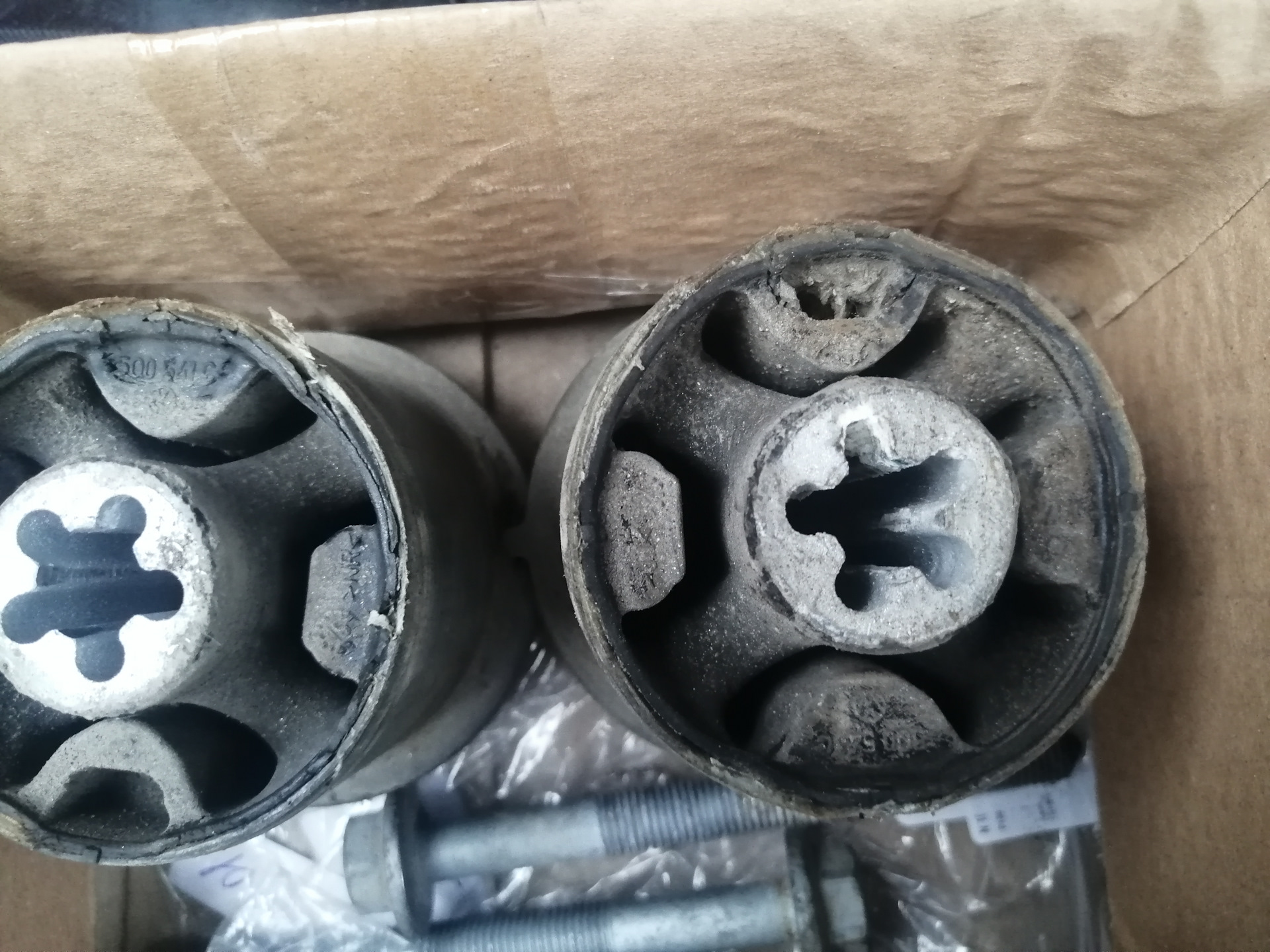 Комфорта в балку или установка гидравлических сайлентблоков — Skoda ...