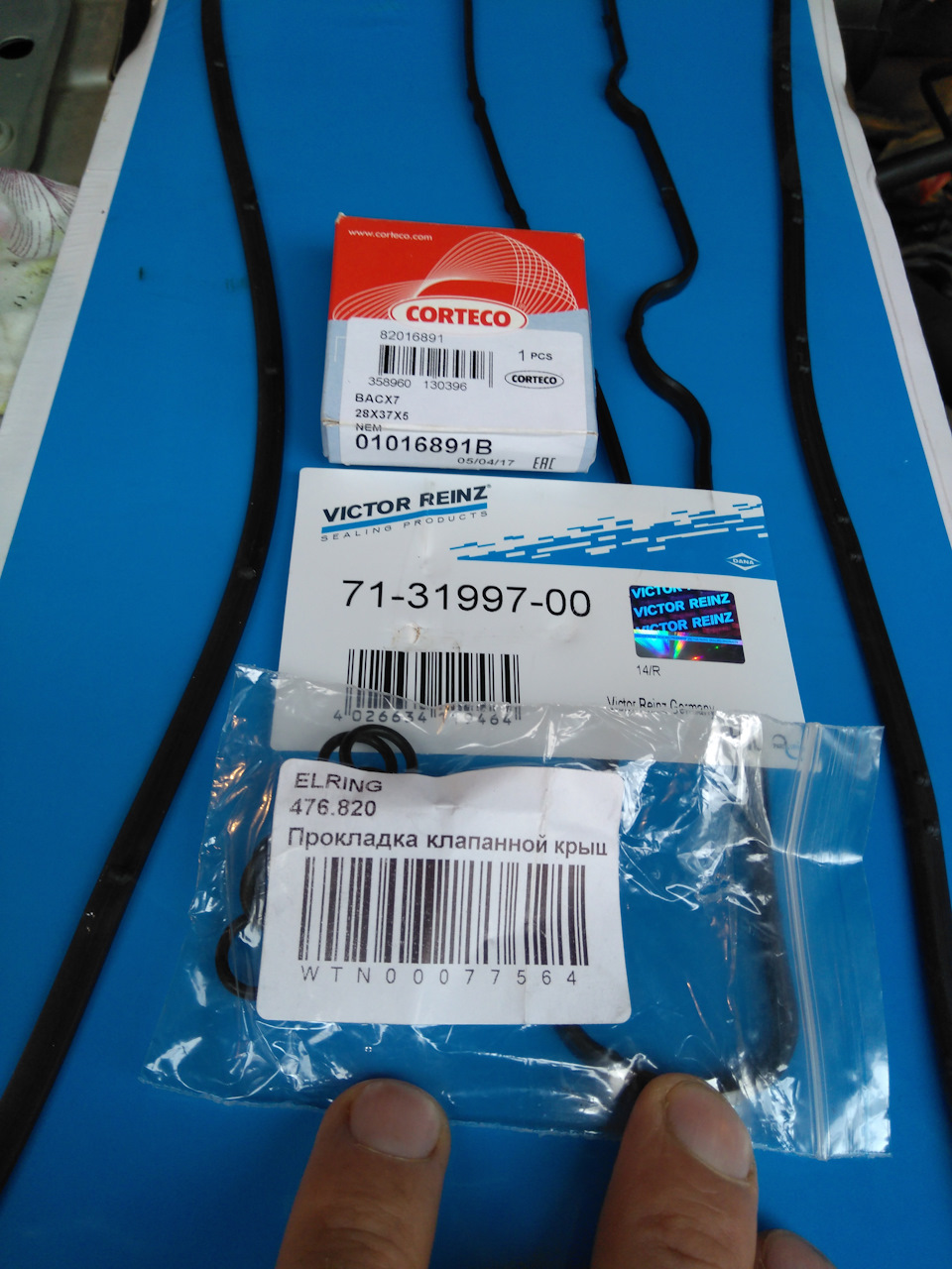 476820 Прокладка, болт крышка головки цилиндра ELRING | Запчасти на DRIVE2