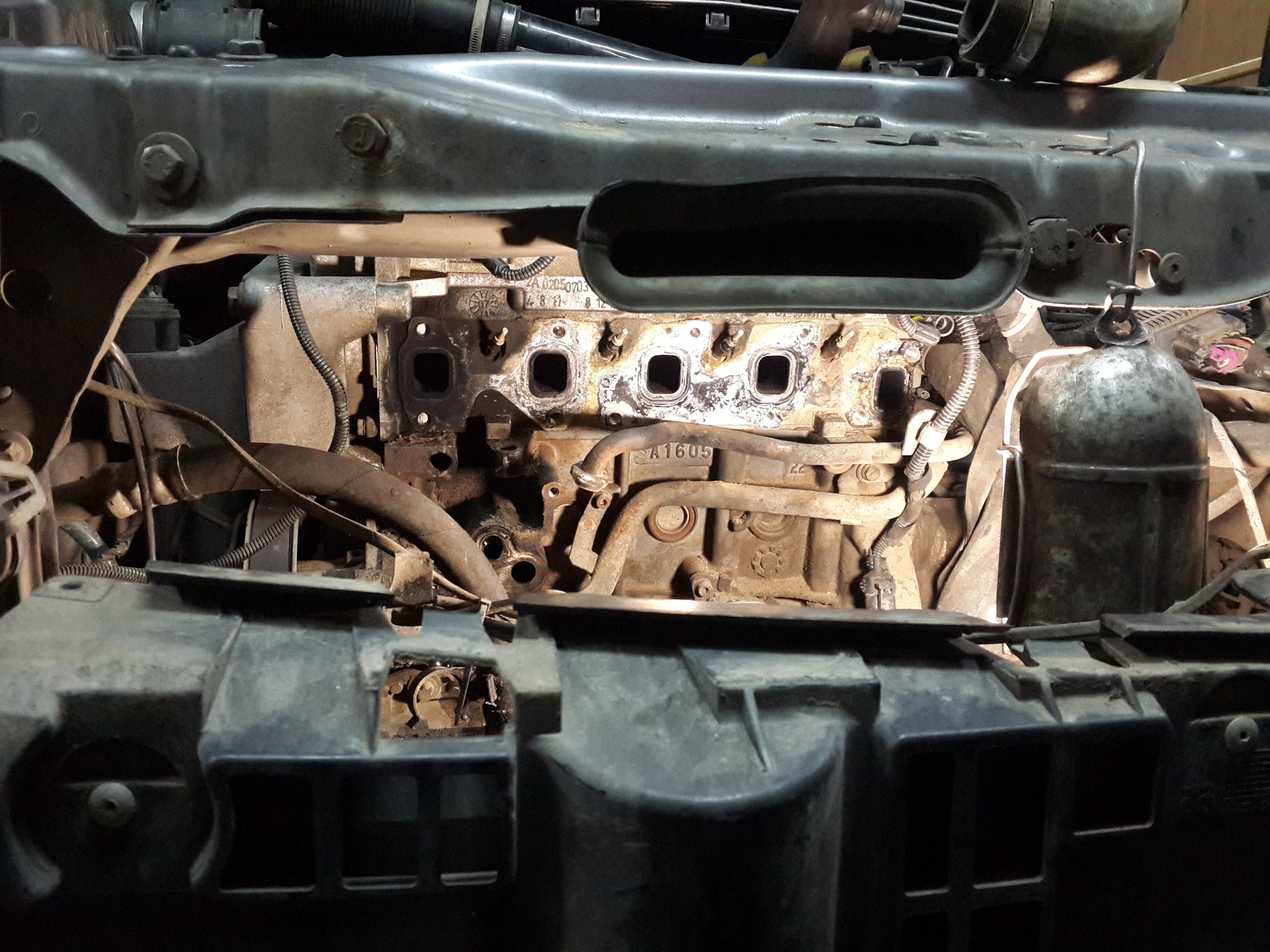 Замена прокладка д/выпуск.коллектор и ТО — Opel Astra H, 1,3 л, 2007 ...