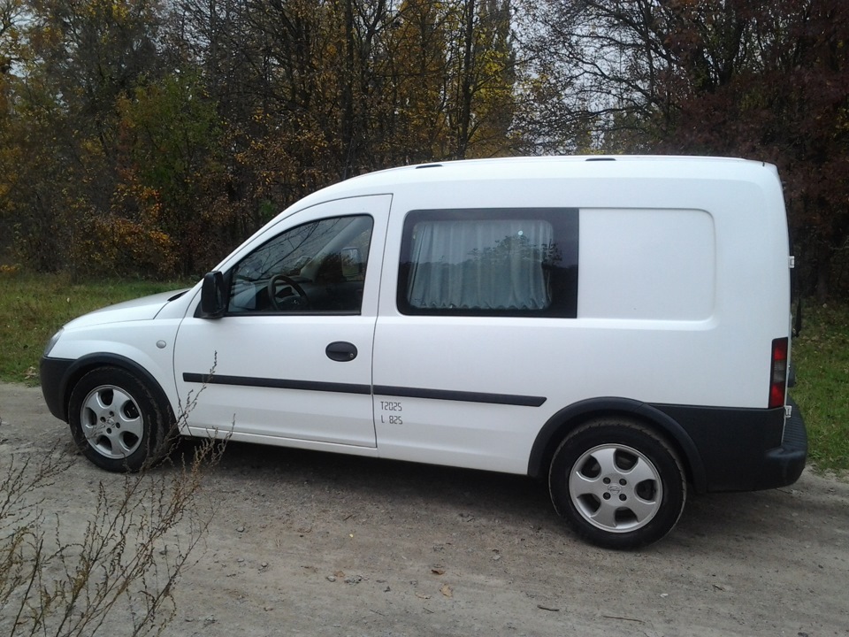 Фото на последок. — Opel Combo C, 1,3 л, 2006 года | продажа машины ...