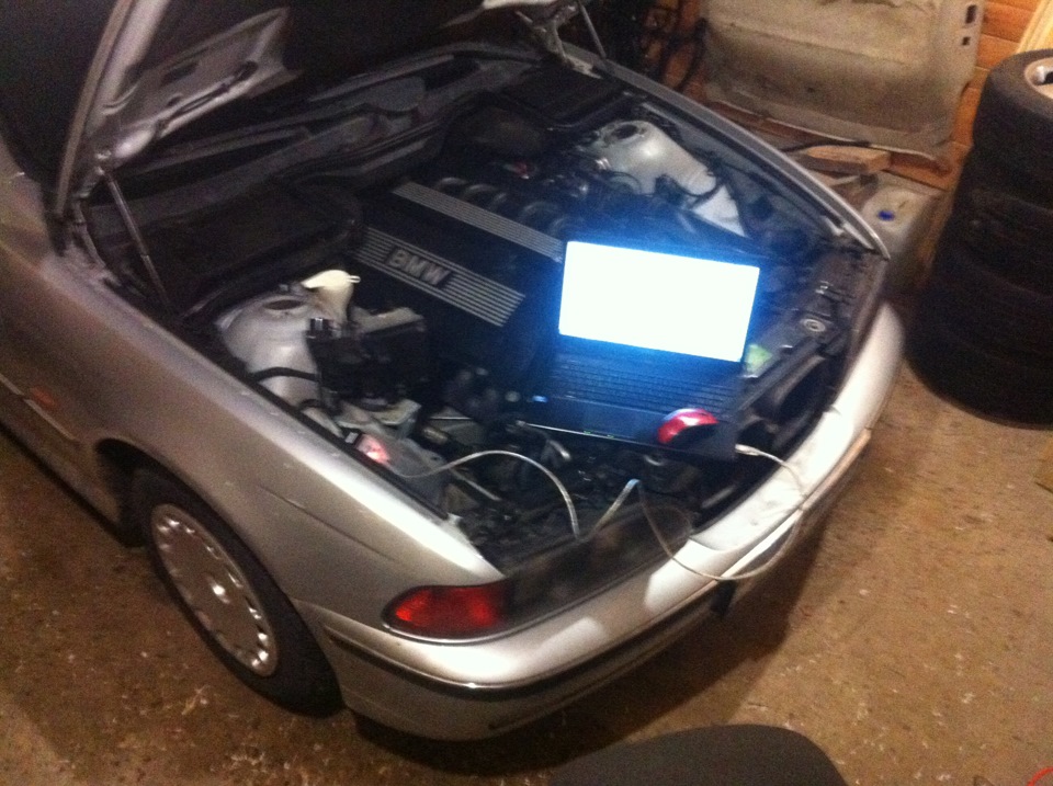 ABS (ASC+T) vs AirBag — подскажите плиз — BMW 5 series (E39), 2 л, 1997 года | поломка | DRIVE2