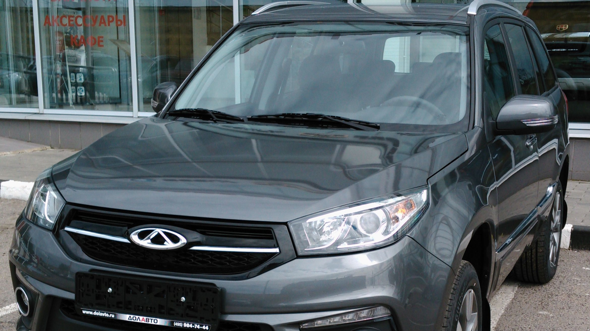 Chery Tiggo 3 1.6 бензиновый 2017 | Серый, 1,6 на DRIVE2