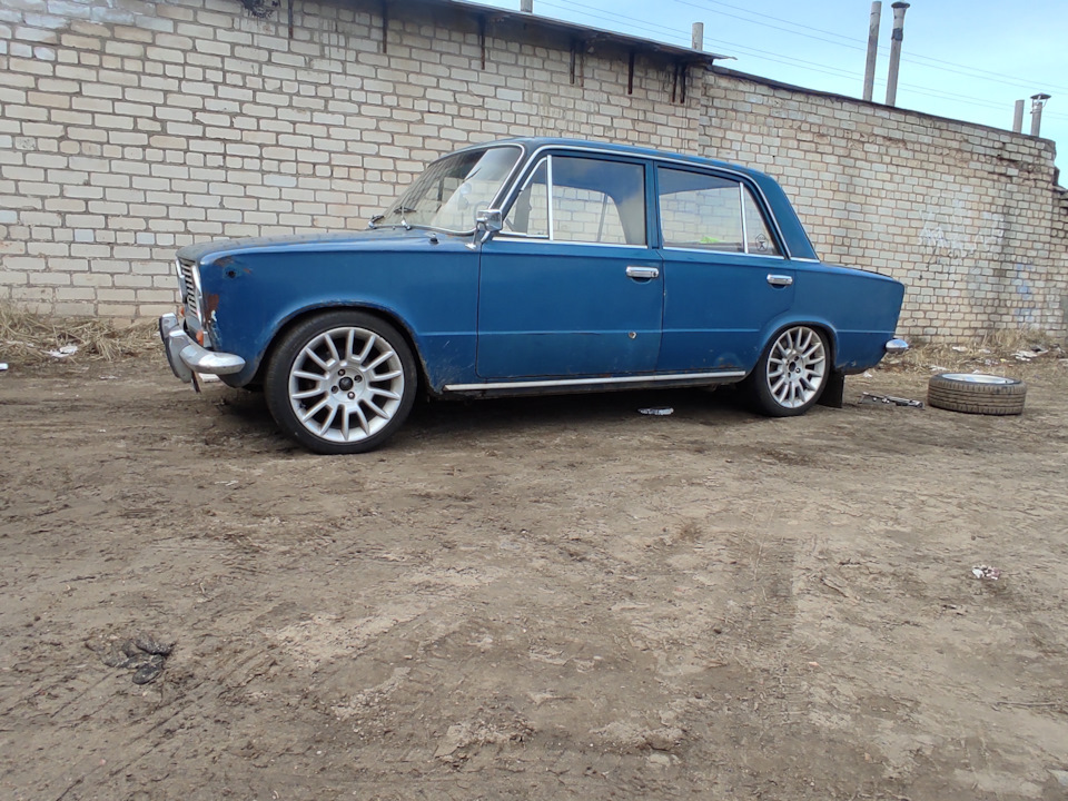 Диски 2. Примерка r16 и Borbet — Lada 2101, 1,2 л, 1972 года | колёсные диски | DRIVE2
