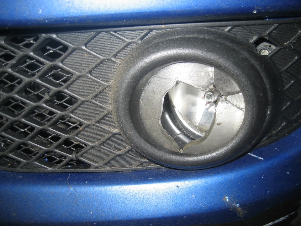стекло ПТФ — Mitsubishi Lancer X, 1,8 л, 2009 года | расходники | DRIVE2