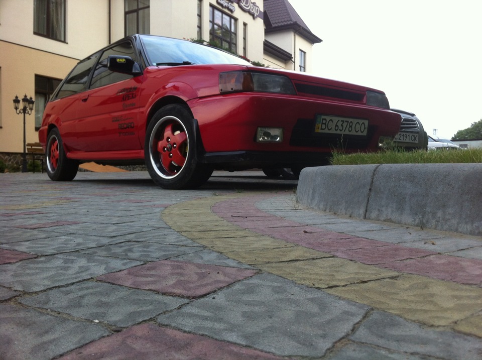 фотосессия №2 — Nissan Sunny (N13), 1,8 л, 1990 года | фотография | DRIVE2