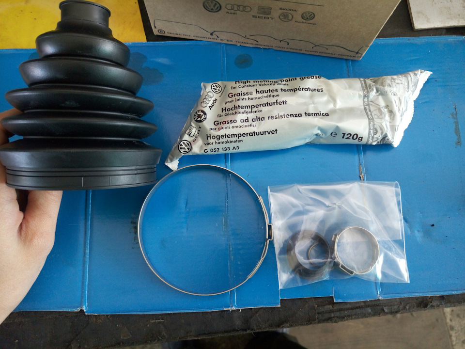 3B0498203G Пыльник ШPУCа с монтажными VAG | Запчасти на DRIVE2