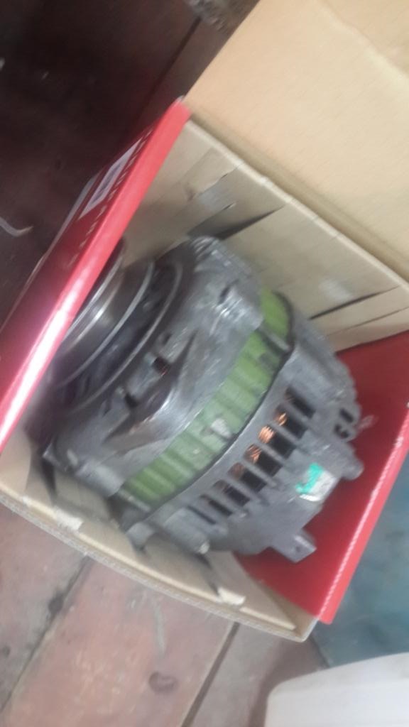 Замена генератора CD20E — Nissan Bluebird (U14), 2 л, 1999 года ...