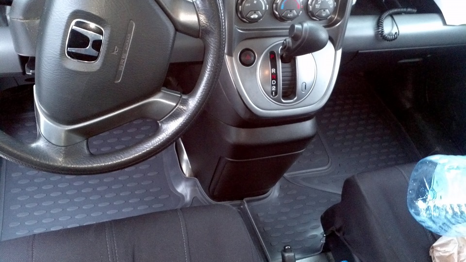 коврики Новолайн в салон — Honda Element, 2003 года | аксессуары | DRIVE2