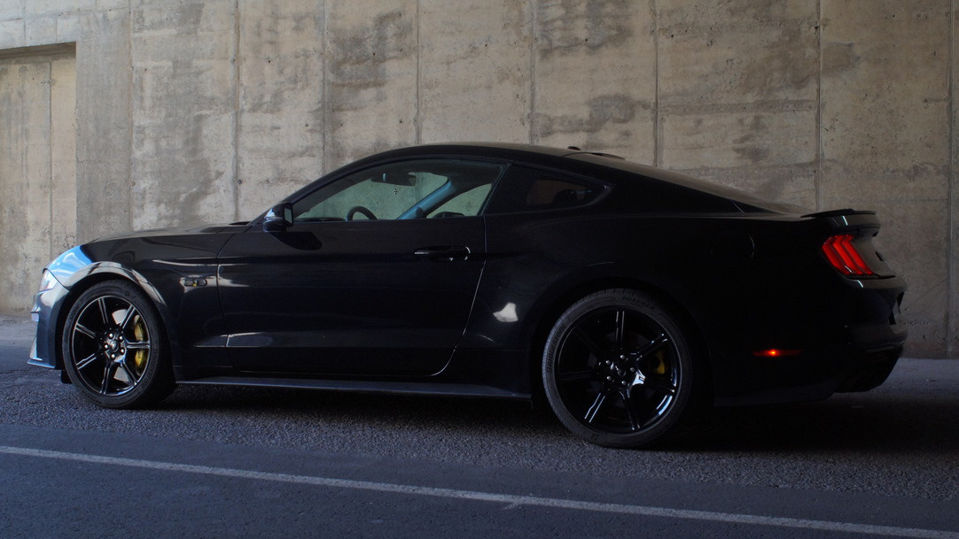 Ford Mustang (6G) 5.0 бензиновый 2019 | Back in black на DRIVE2