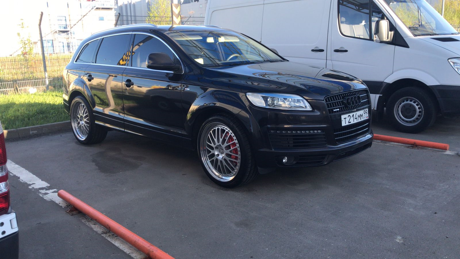 Нет ли желающих на R22? — Audi Q7 (1G), 3 л, 2009 года | колёсные диски ...