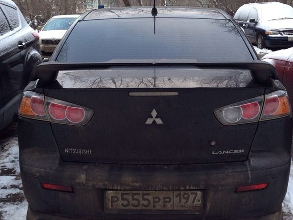 Задние фонари на черной подложке — Mitsubishi Lancer X, 1,8 л, 2008 ...
