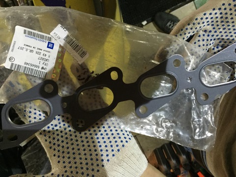 55565348 Прокладка выпускного коллектора GM | Запчасти на DRIVE2