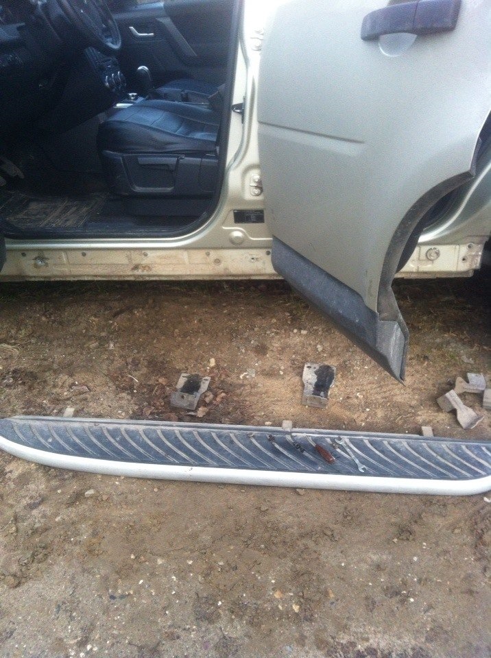 Пороги на такой машине не нужны! — Land Rover Freelander 2 (L359), 2,2 ...