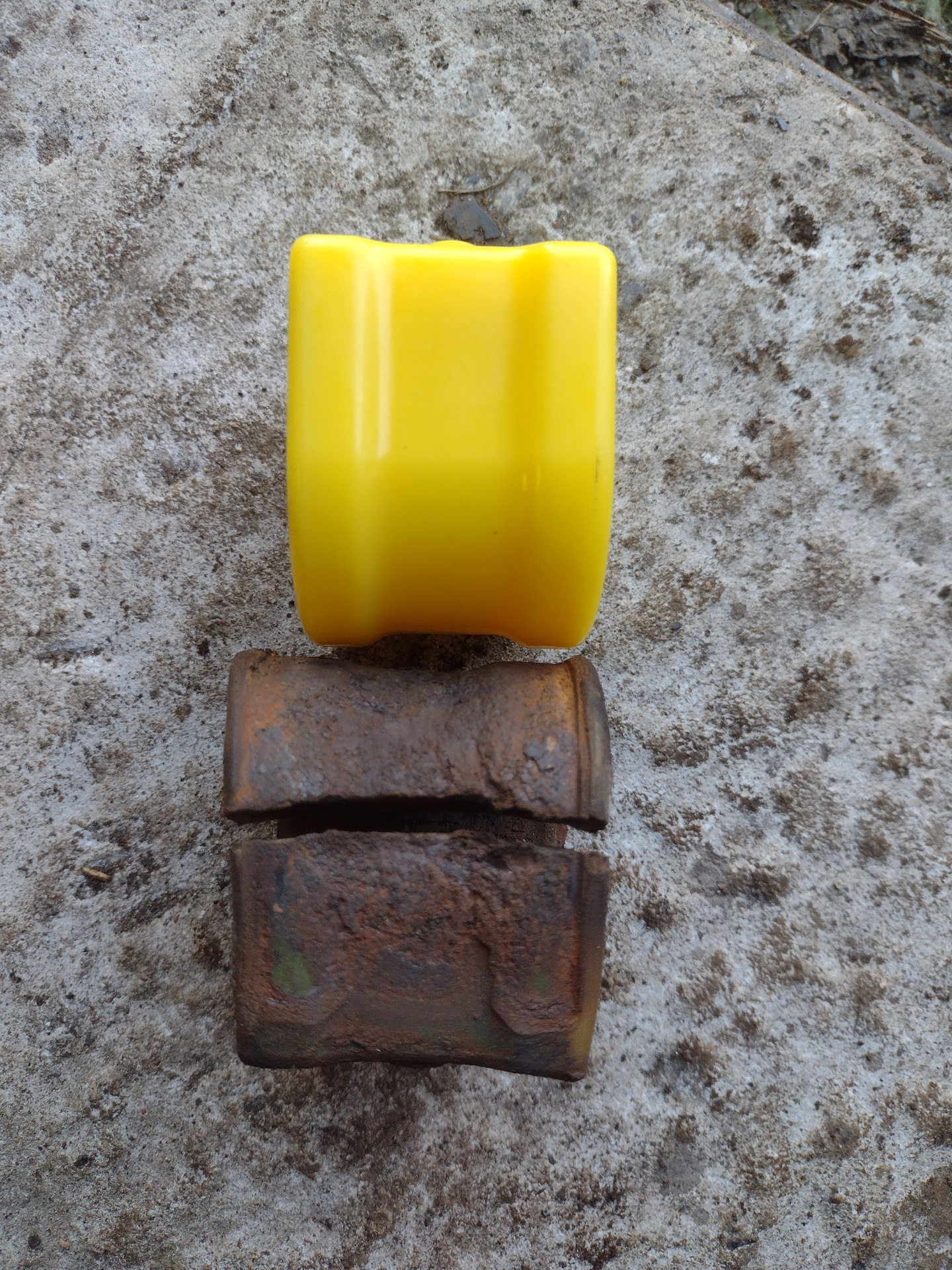 Замена втулок стабилизатора — Opel Antara, 3,2 л, 2008 года | своими ...