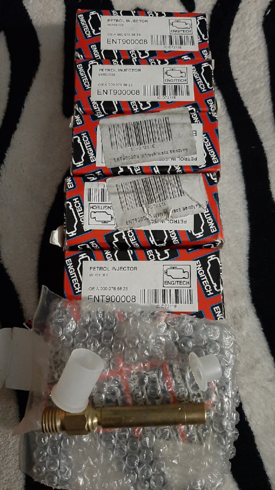 A0000785823 Форсунка топливная MERCEDES | Запчасти на DRIVE2