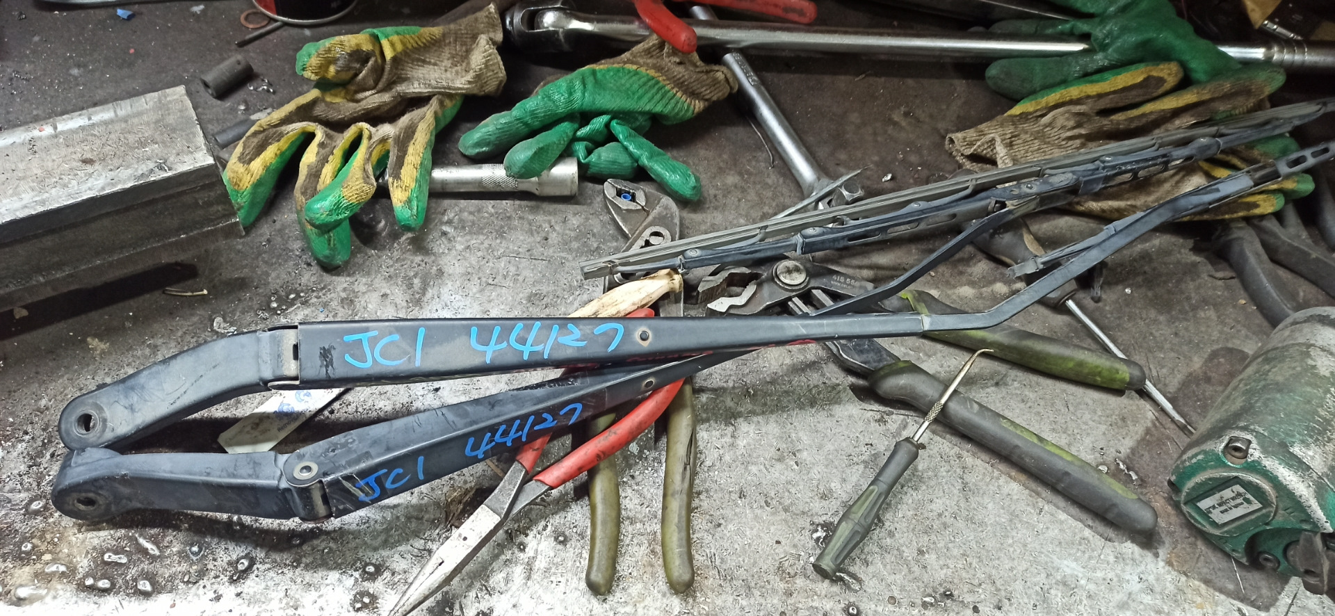 Заехал в сервис. — Honda Life (JB5, JB6, JB7, JB8), 0,6 л, 2010 года ...