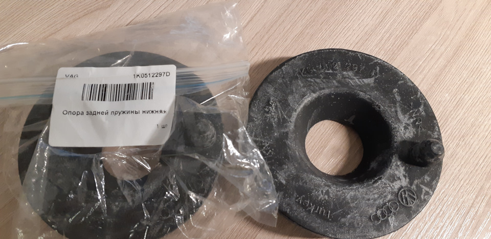 Замена задних пружин и амортизаторов — Volkswagen Tiguan (1G), 2 л ...