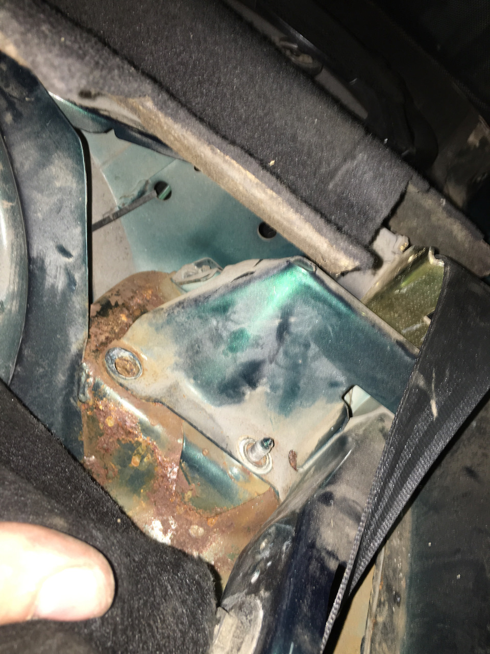 Зад. Подвеска 1 — Volkswagen Passat B4, 2 л, 1996 года | плановое ТО ...