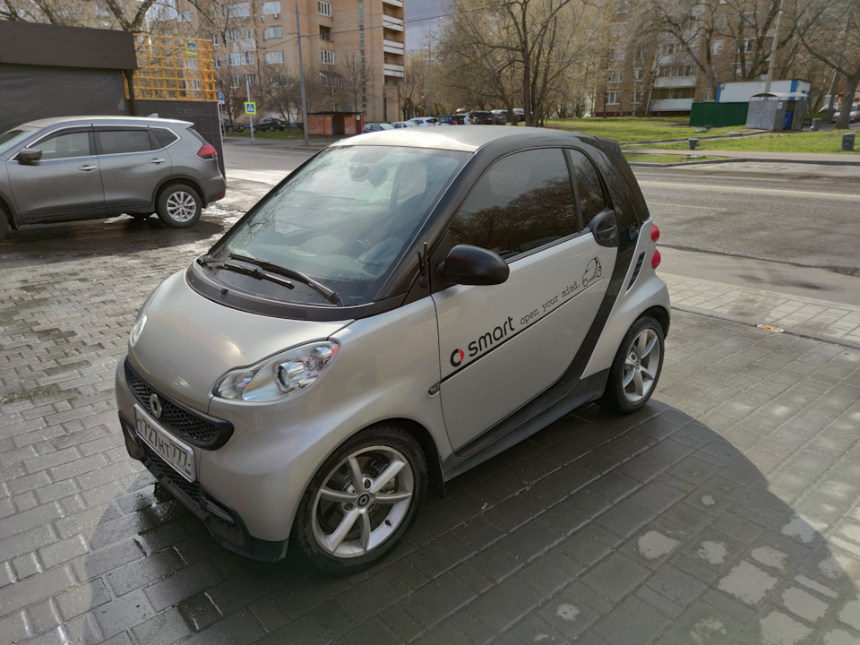 все таки продаю — Smart fortwo (2G), 1 л, 2012 года | продажа машины ...