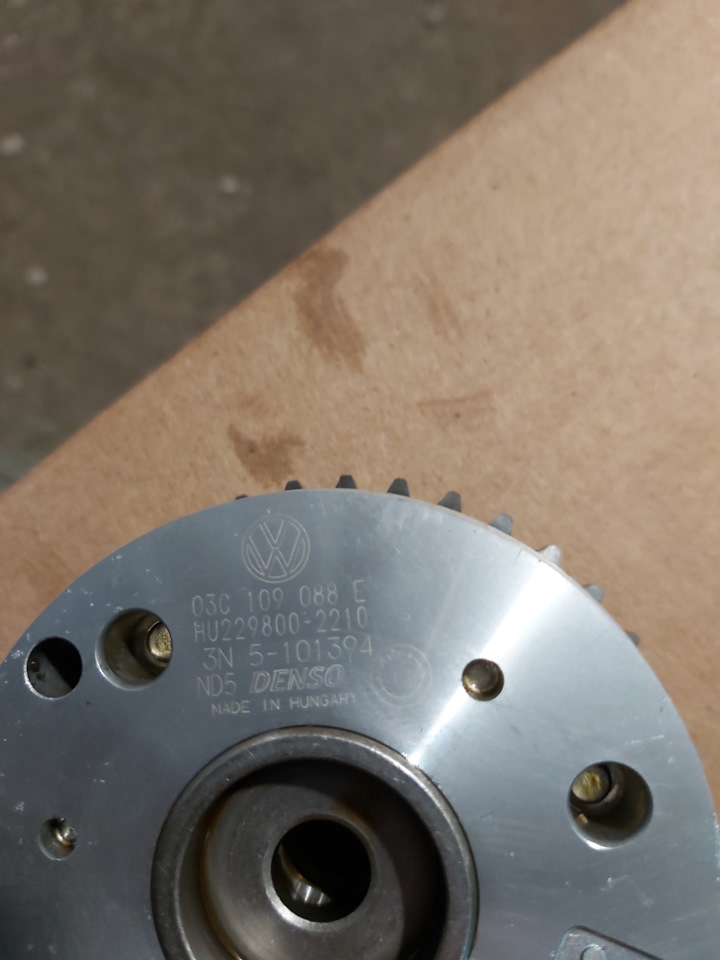 03C109088E Регулятор фаз газораспределения VAG | Запчасти на DRIVE2