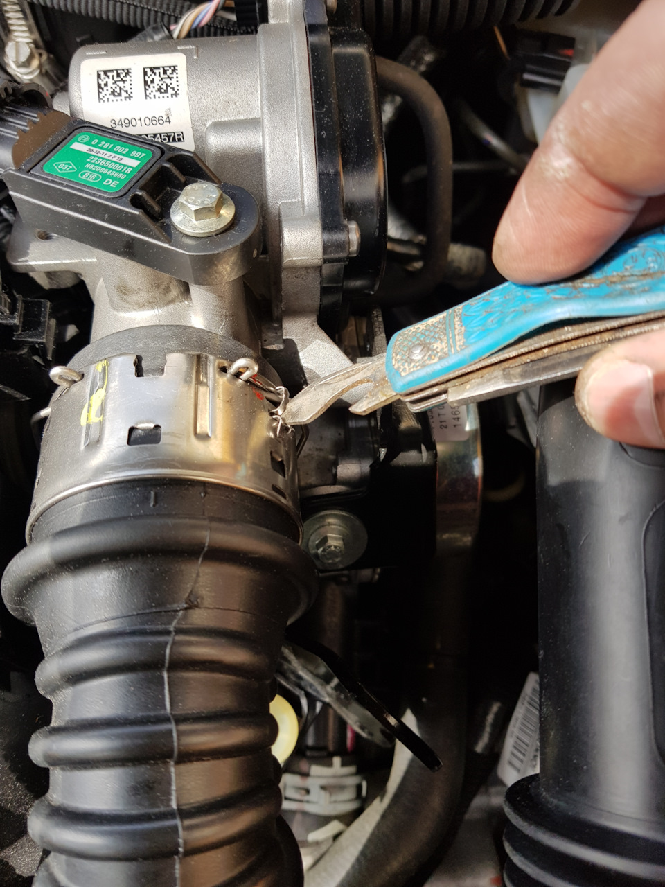 223650001R Датчик давления вхд воздуха RENAULT | Запчасти на DRIVE2