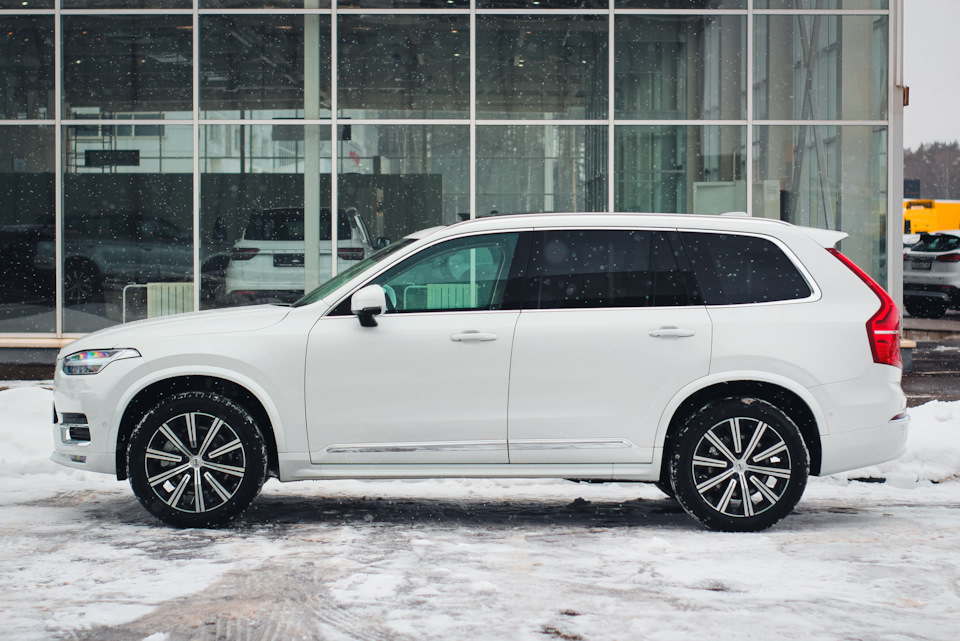 Основные отличия Volvo XC90 2023 модельного года от 2022 — Volvo Car M1 ...
