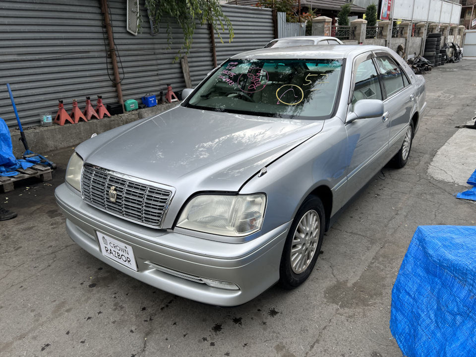 Toyota Crown JZS175 Royal Saloon G, в наличии во Владивостоке — Crown ...