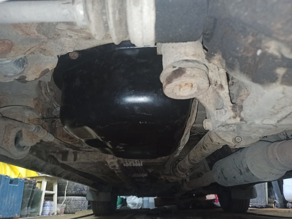 Замена бензобака — Mitsubishi Outlander (1G), 2 л, 2007 года | своими ...