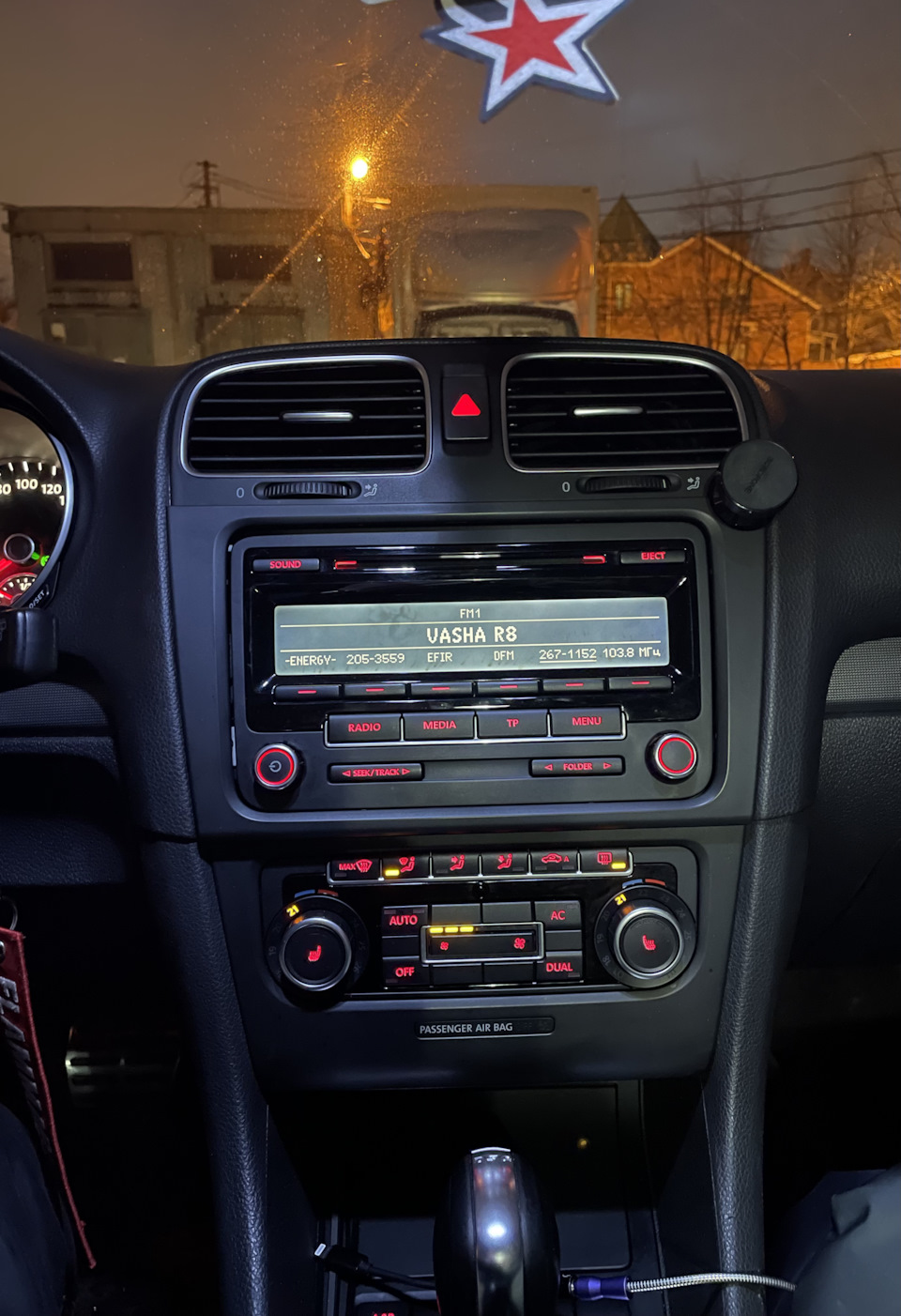 RCD 330g plus. — Volkswagen Golf Mk6, 1,4 л, 2011 года | автозвук | DRIVE2