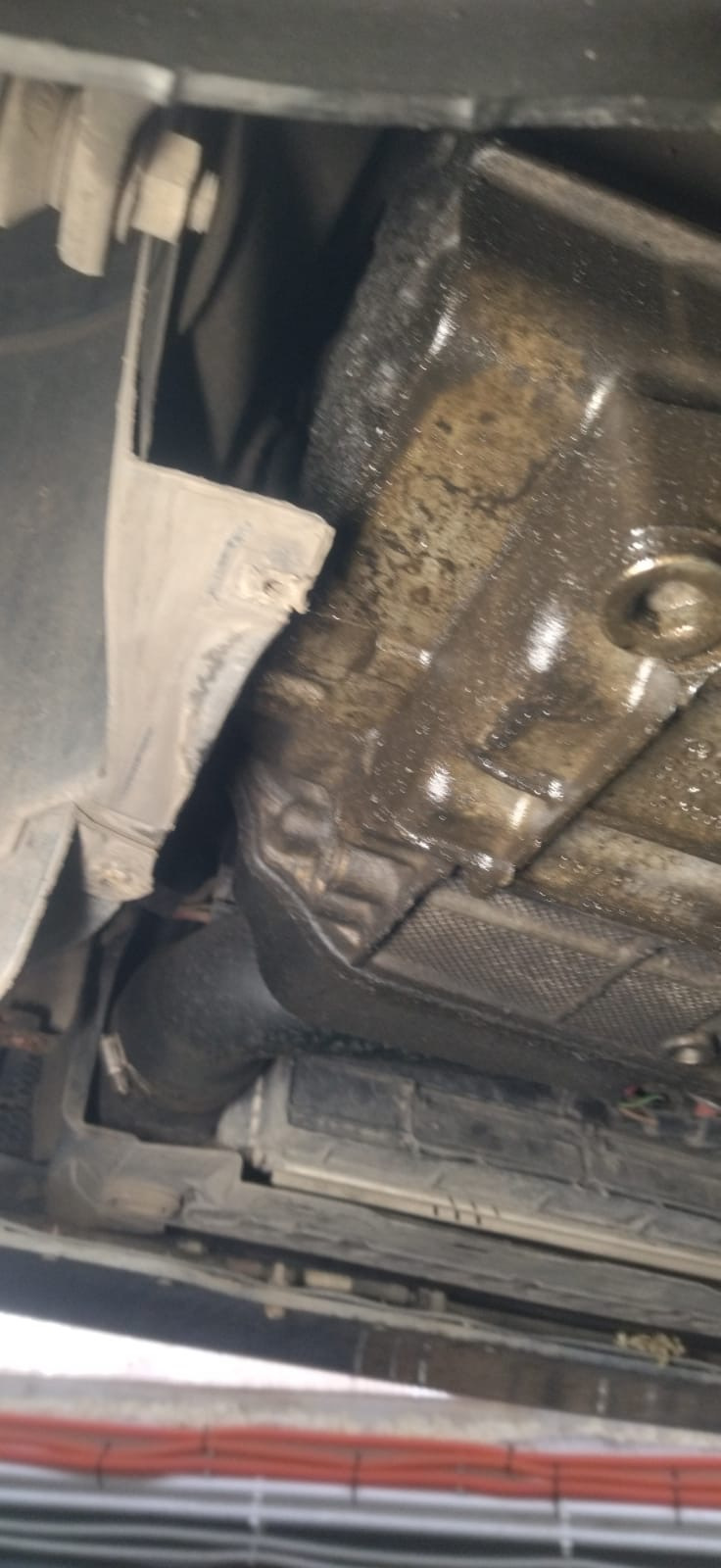 Небольшой ремонт и замена масла — Volkswagen Passat Alltrack (B8), 2 л ...