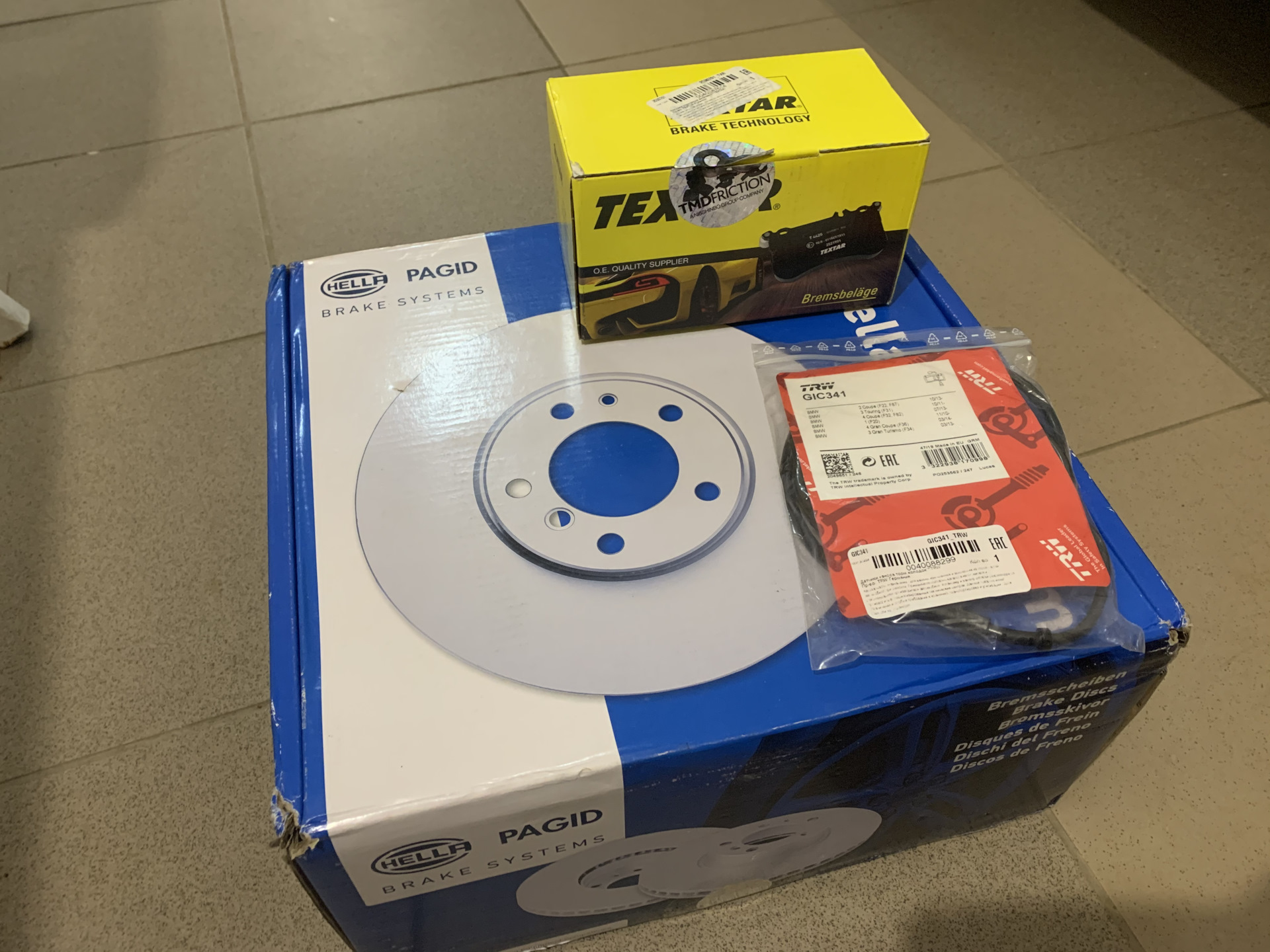 Замена задних тормозных дисков и колодок — BMW 3 series Gran Turismo ...