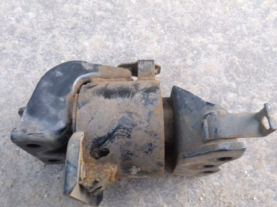 218300B700 Опорный узел двигателя KIA HYUNDAI | Запчасти на DRIVE2