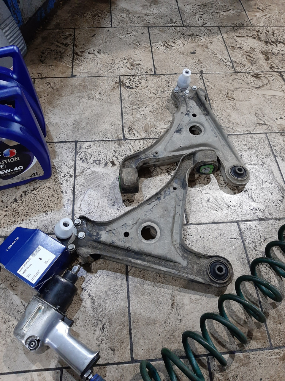 90512982 Шаровая опора GM | Запчасти на DRIVE2