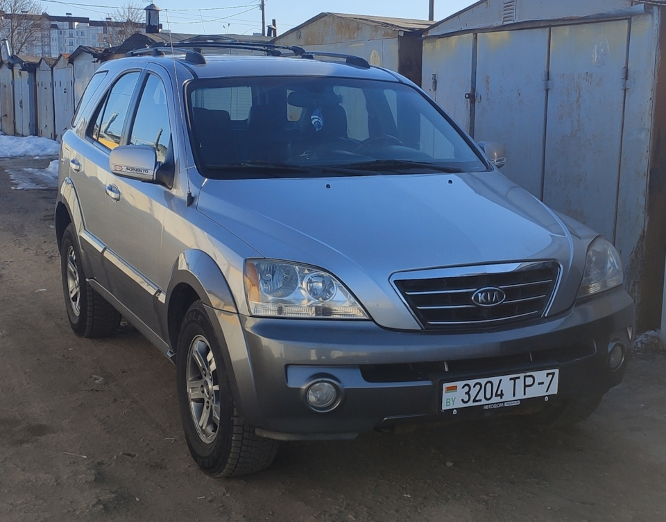 Решетка радиатора — KIA Sorento (1G), 3,5 л, 2003 года | кузовной ремонт | DRIVE2