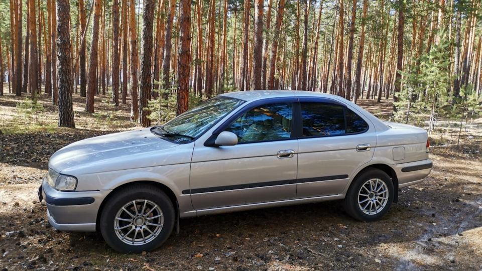 Nissan Sunny (B15) 1.5 бензиновый 2001 | Nissan sunny FB15 1.5 АК на DRIVE2