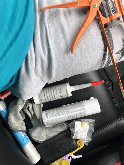 G060751A2 Смазка пластичная 150МЛ G 060751A2 VAG | Запчасти на DRIVE2