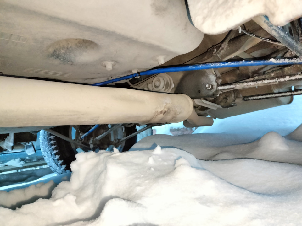 Тросы стояночного тормоза — Renault Duster (1G), 2 л, 2013 года ...