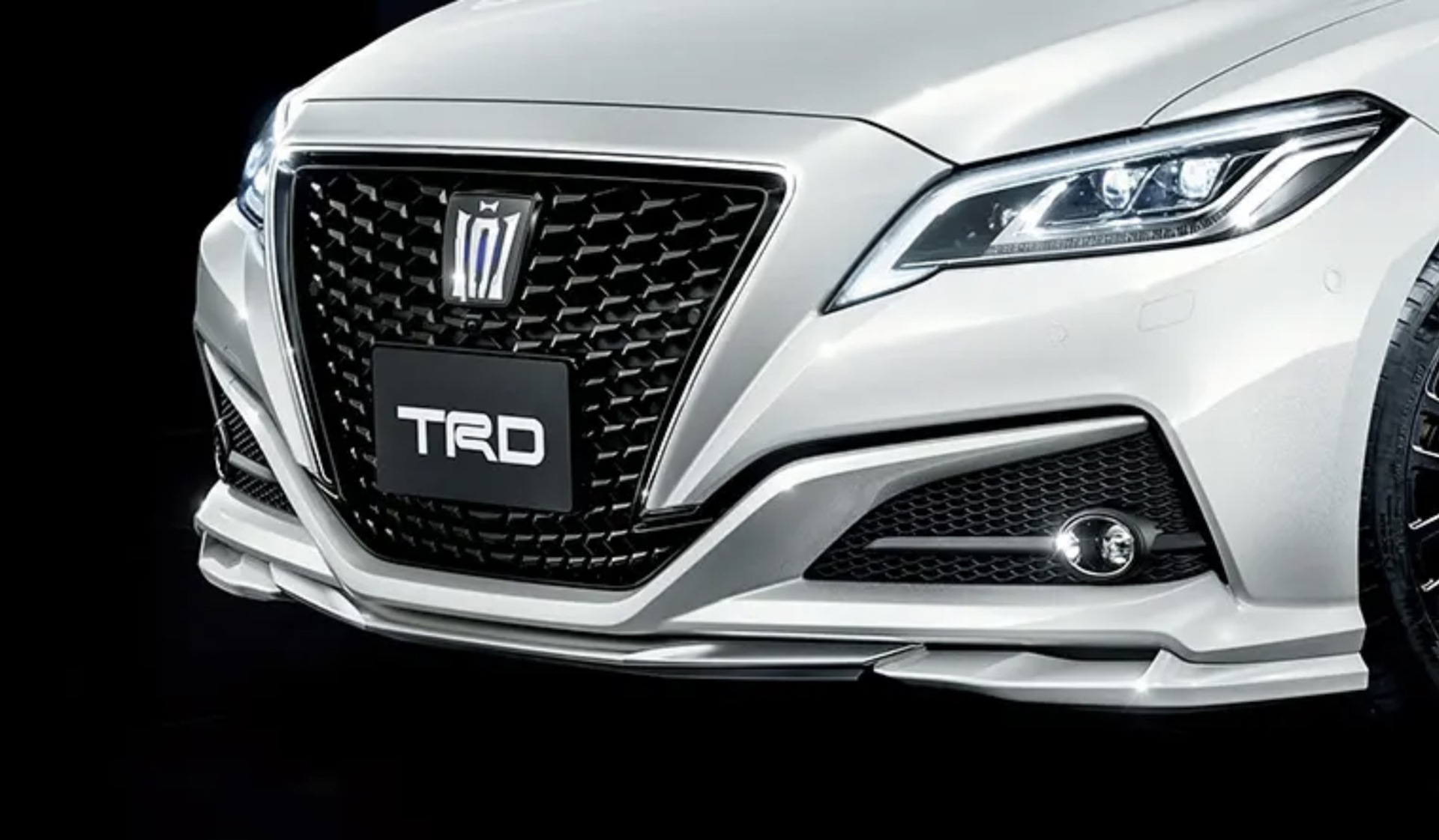 Обвесы Modellista и TRD для Crown S220 — Toyota Crown (S220), 3,5 л, 2019 года | стайлинг | DRIVE2