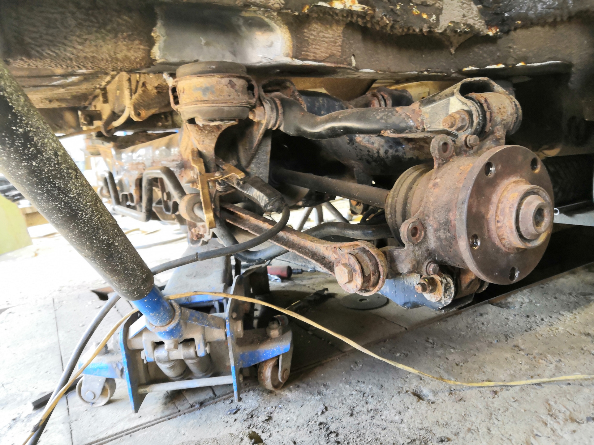 Полный привод (Подвеска) — Москвич 2335, 2 л, 1998 года | своими руками ...