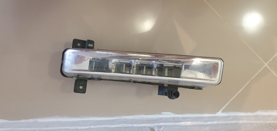 Кронштейн птф решетки g30 на BMW 5 series (G30), BMW 5 series Touring ...