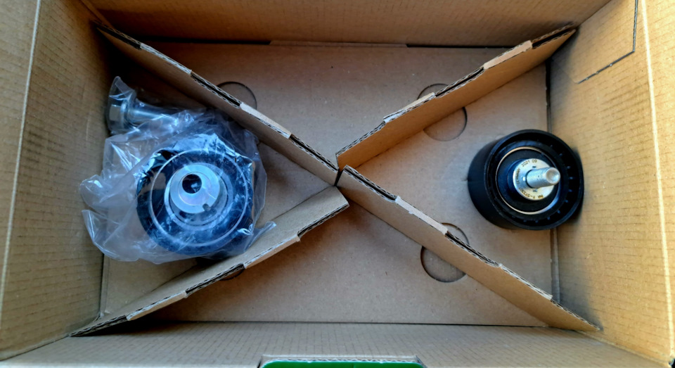 Кит комплект грм INA 530053610, помпа GMB 21176130701000, приводной ...