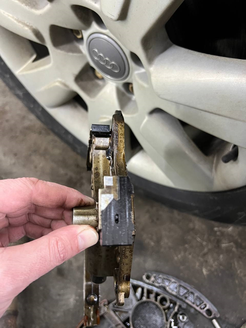 Глобальное ТО. — Audi Allroad (C6), 3,2 л, 2006 года | визит на сервис ...