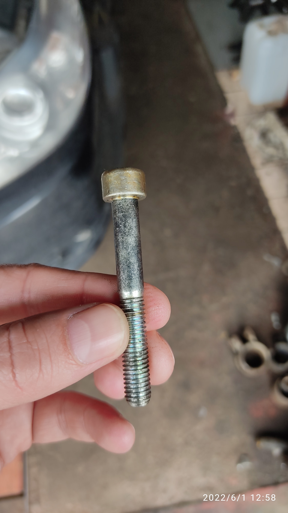 Замена прокладки переходника масляного фильтра — Chevrolet Epica, 2 л ...